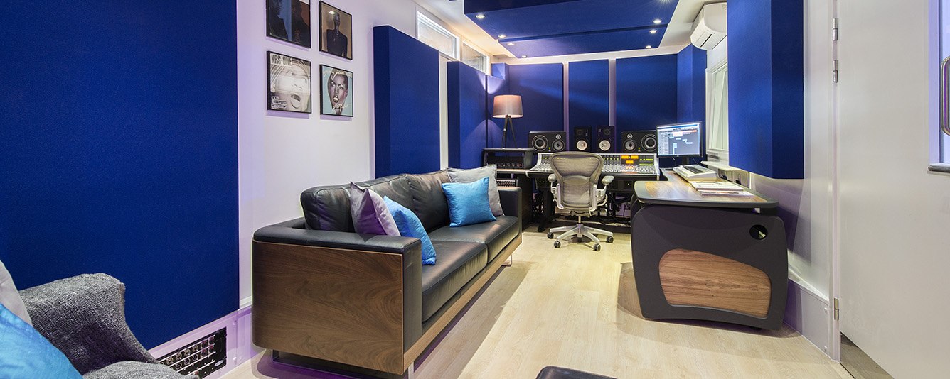 BLUE BOX STUDIOS, LONDON - Revisited - AllStudios