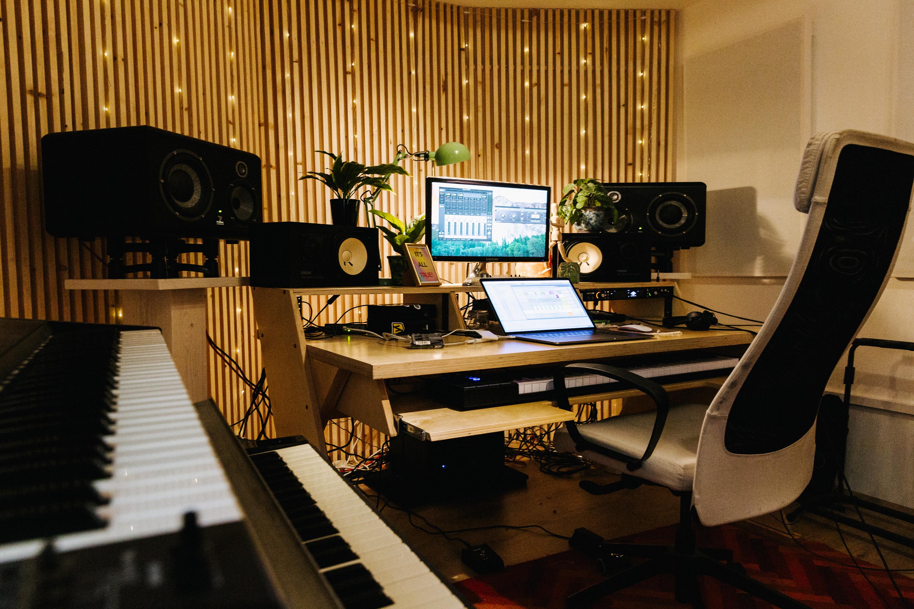 150sqft PRODUCTION STUDIO - £1200pcm - SEVEN SISTERS - AllStudios