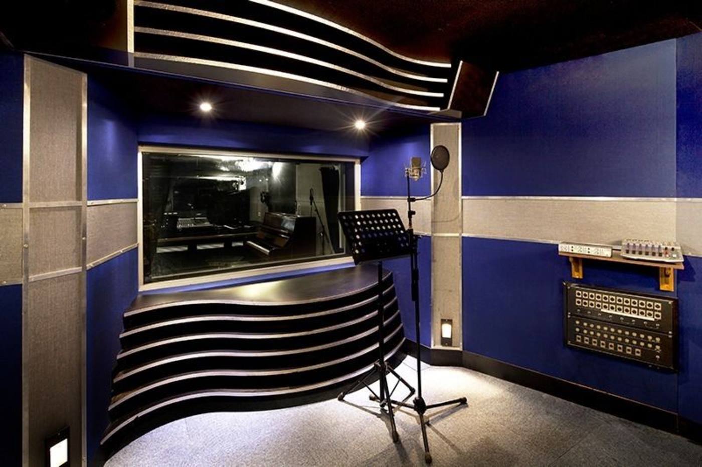 CENTRAL SOHO RECORDING STUDIO AVAILABLE - AllStudios